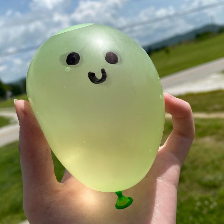 TIMOTHY!!! - @ timothytheballoon TikTok Analitik | Profil, video ...